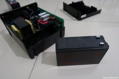 How to change UPS battery (a simple way) - Bayu Studio